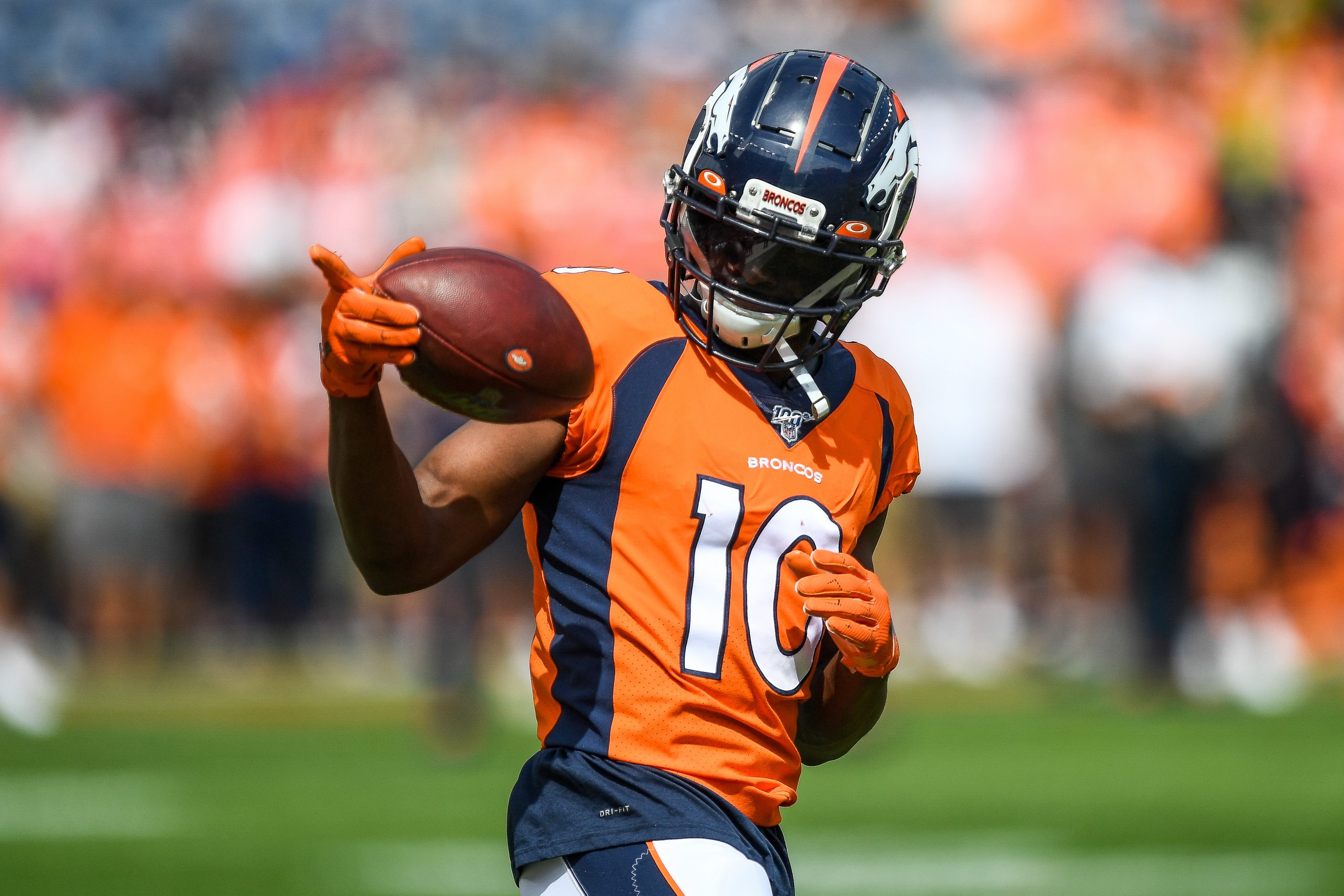 Emmanuel Sanders buys jersey number from Jalen Hurd