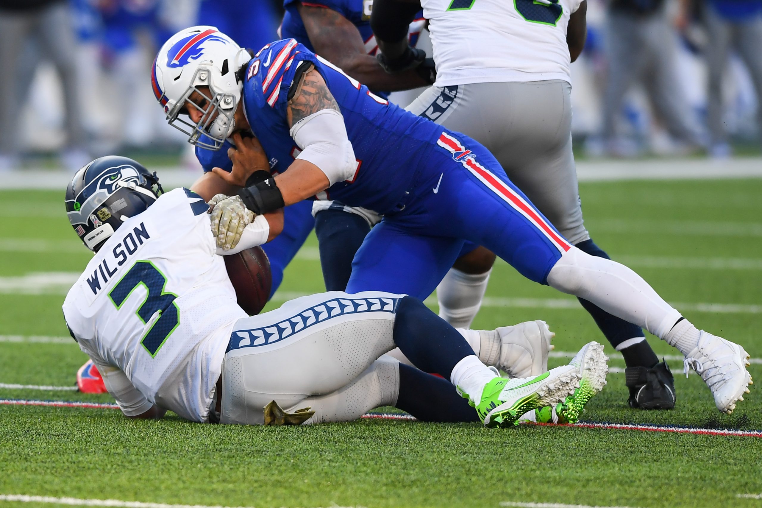 NFC West Week 9 roundup: Seahawks fall in shootout with Bills