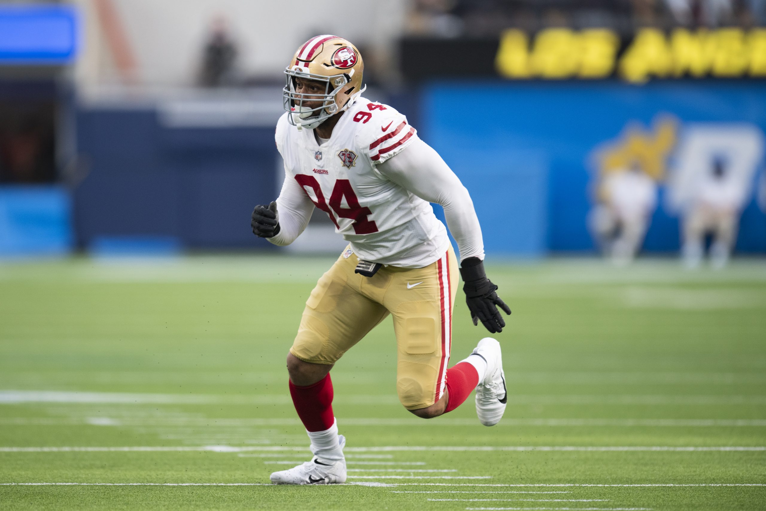 49ers agree to bring back recently-released TE Tyler Kroft, DE Jordan ...