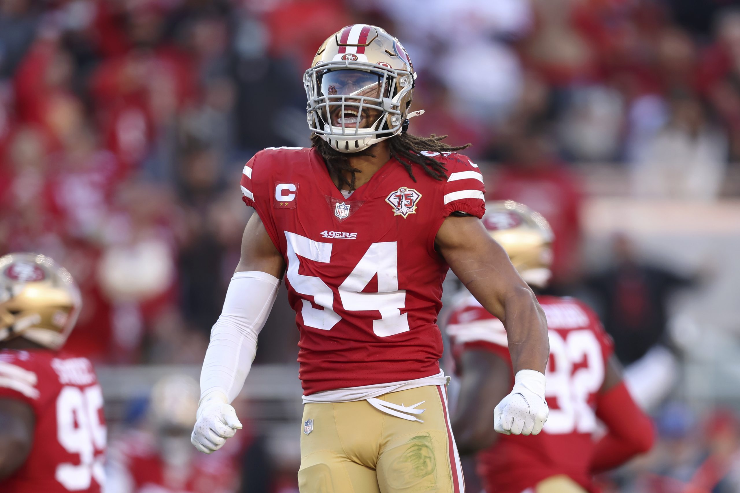 Fight club: 49ers stop practice after 2 fights break out