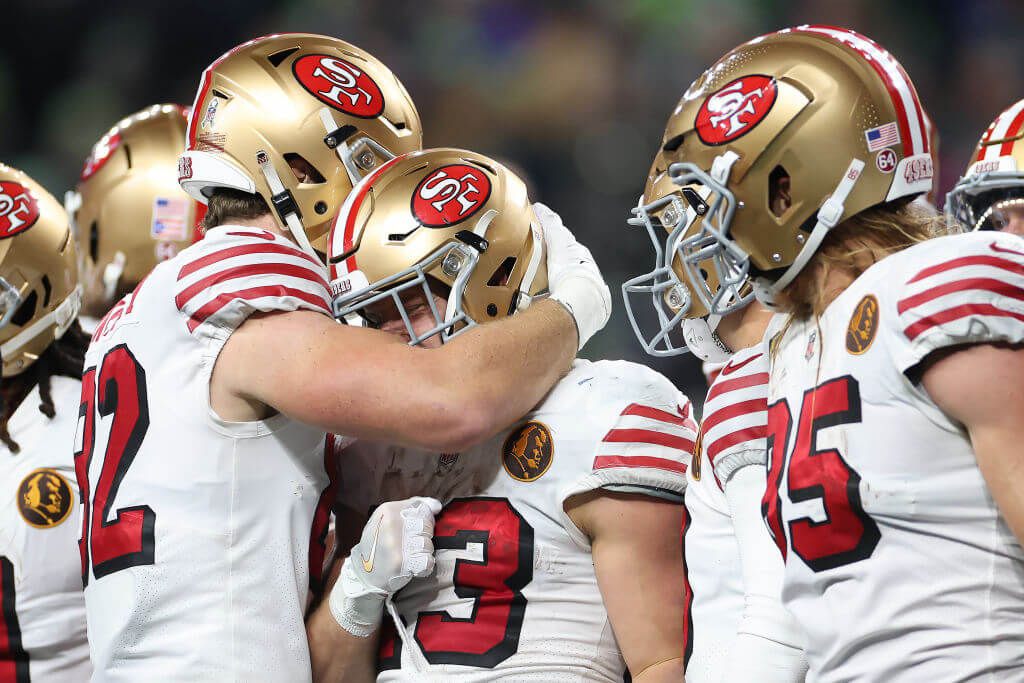 Christian McCaffrey rushes for 114 yards, 2 TDs as 49ers beat Seahawks ...