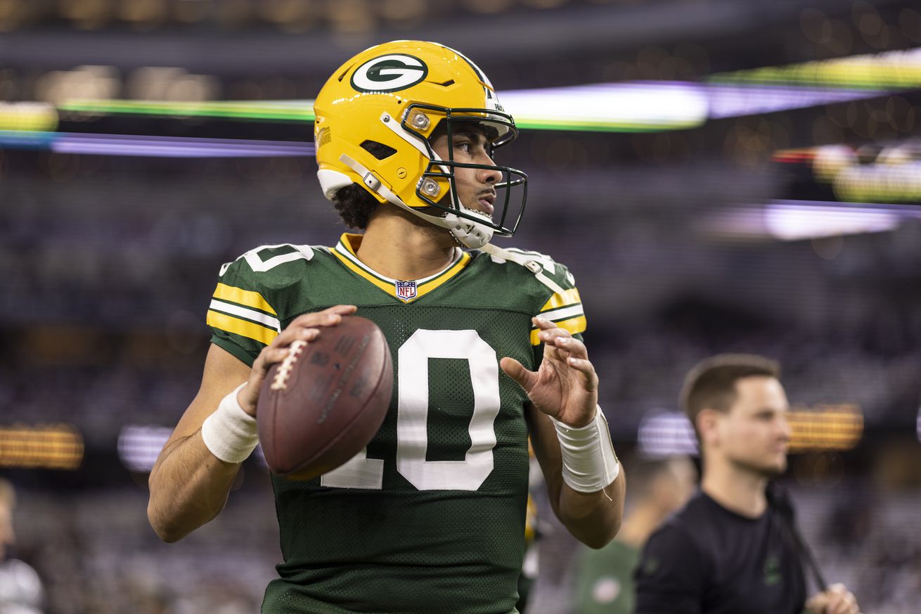Kyle Shanahan explains how Packers QB Jordan Love has ‘come a long way’