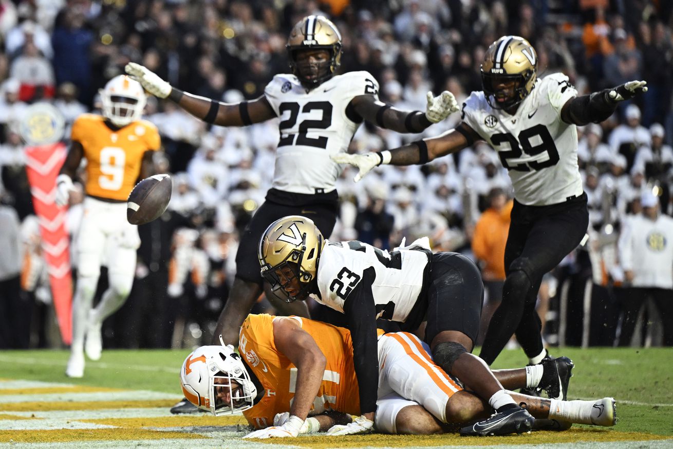 49ers officially announce the signings of 8 undrafted free agents